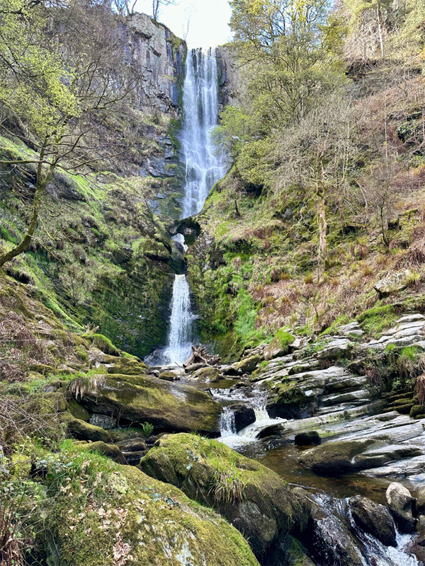 MID WALES WATERFALLS – passion for fresh ideas